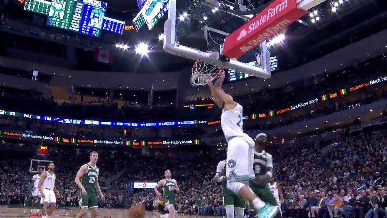 HIGHLIGHTS: Timberwolves have dunk party in Milwaukee - YouTube