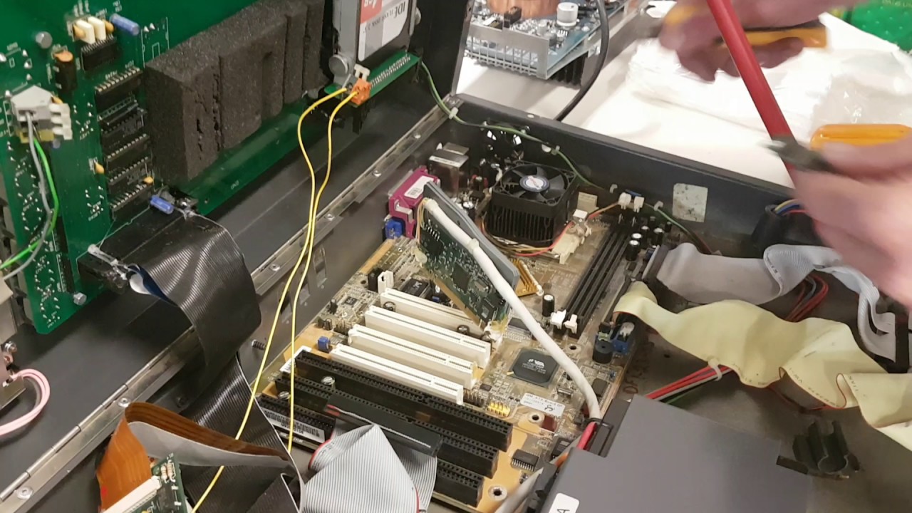 GrandMa 1 time lapse motherboard cleaning - YouTube