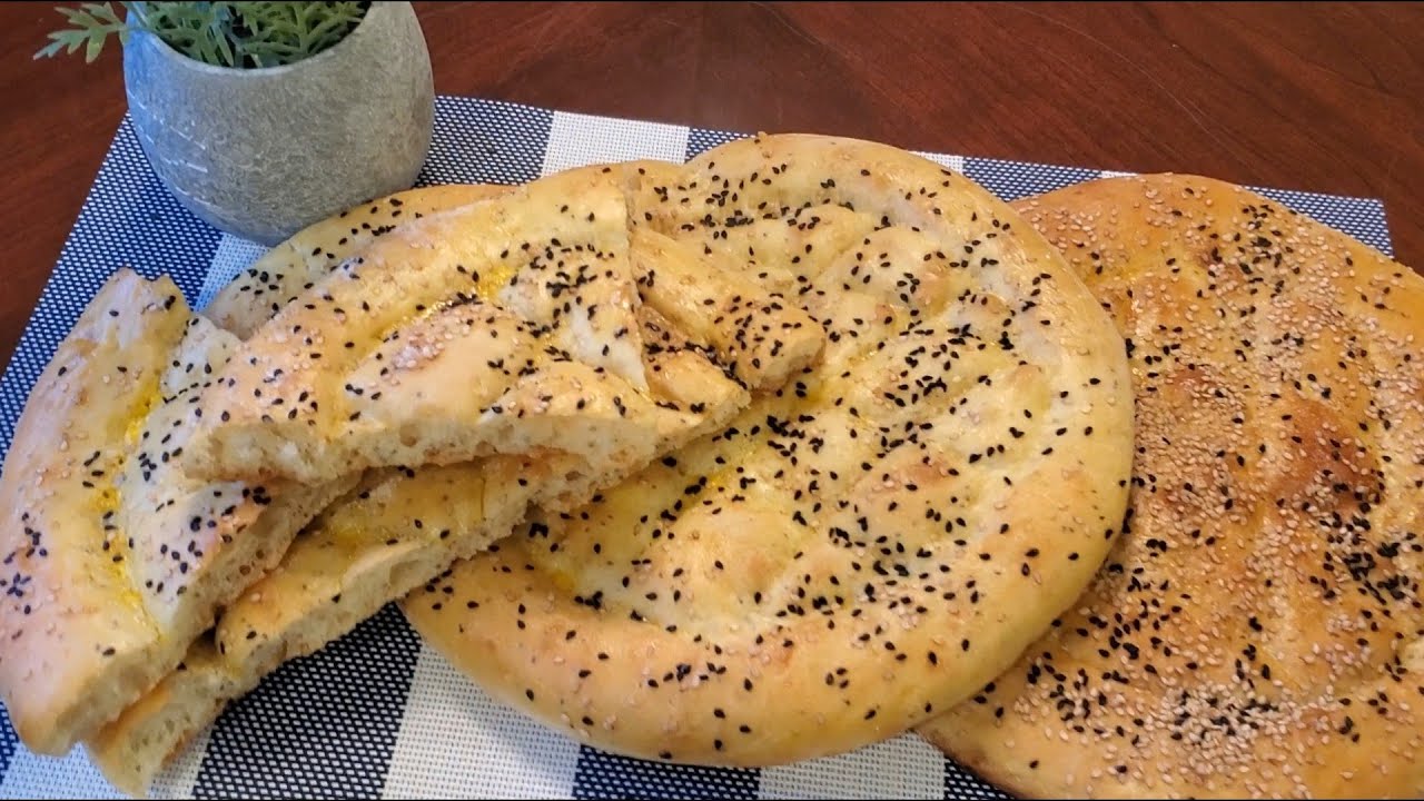 Pain turque خبز تركي - YouTube
