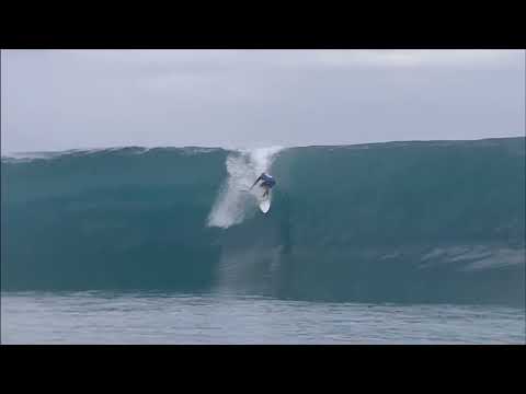 Kelly Slater vs John John Florence at Teahupo’o | 2014 Semi-Final