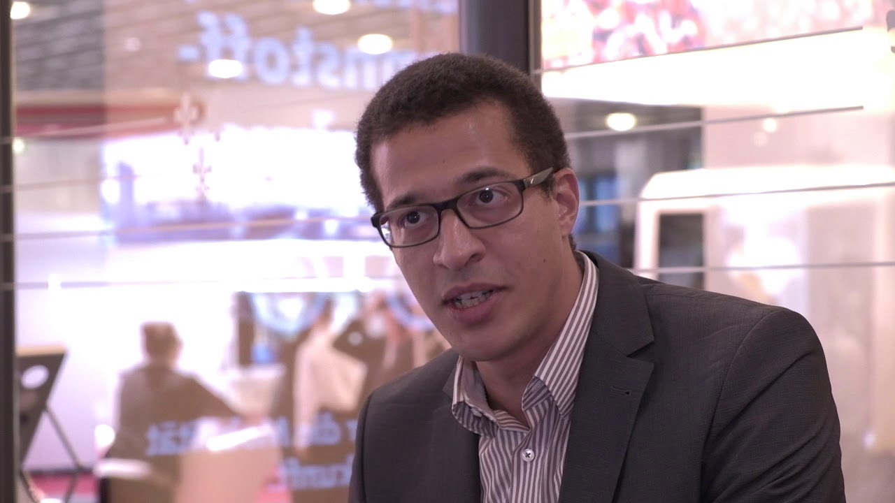 Interview mit David Coleman - YouTube