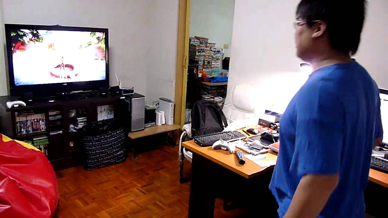 Me Playing Xbox Kinect - YouTube