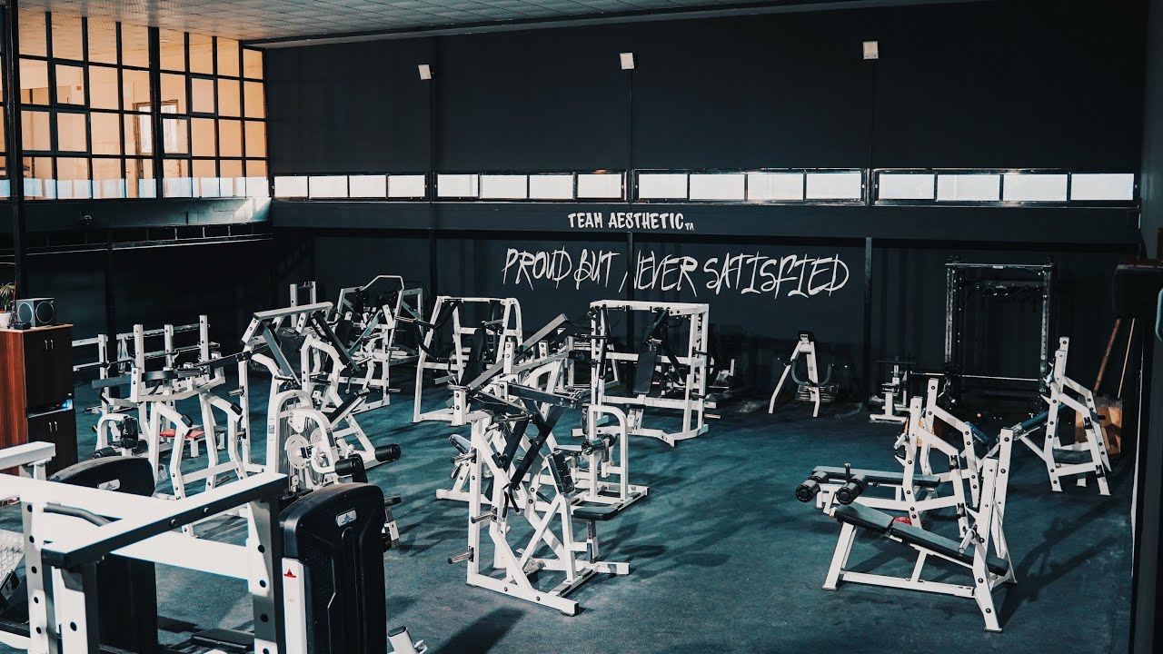 IT ALL STARTS WITH A DREAM 🐺||OFFICIALLY OPEN || ULTIMATE LIFTING CLUB ...