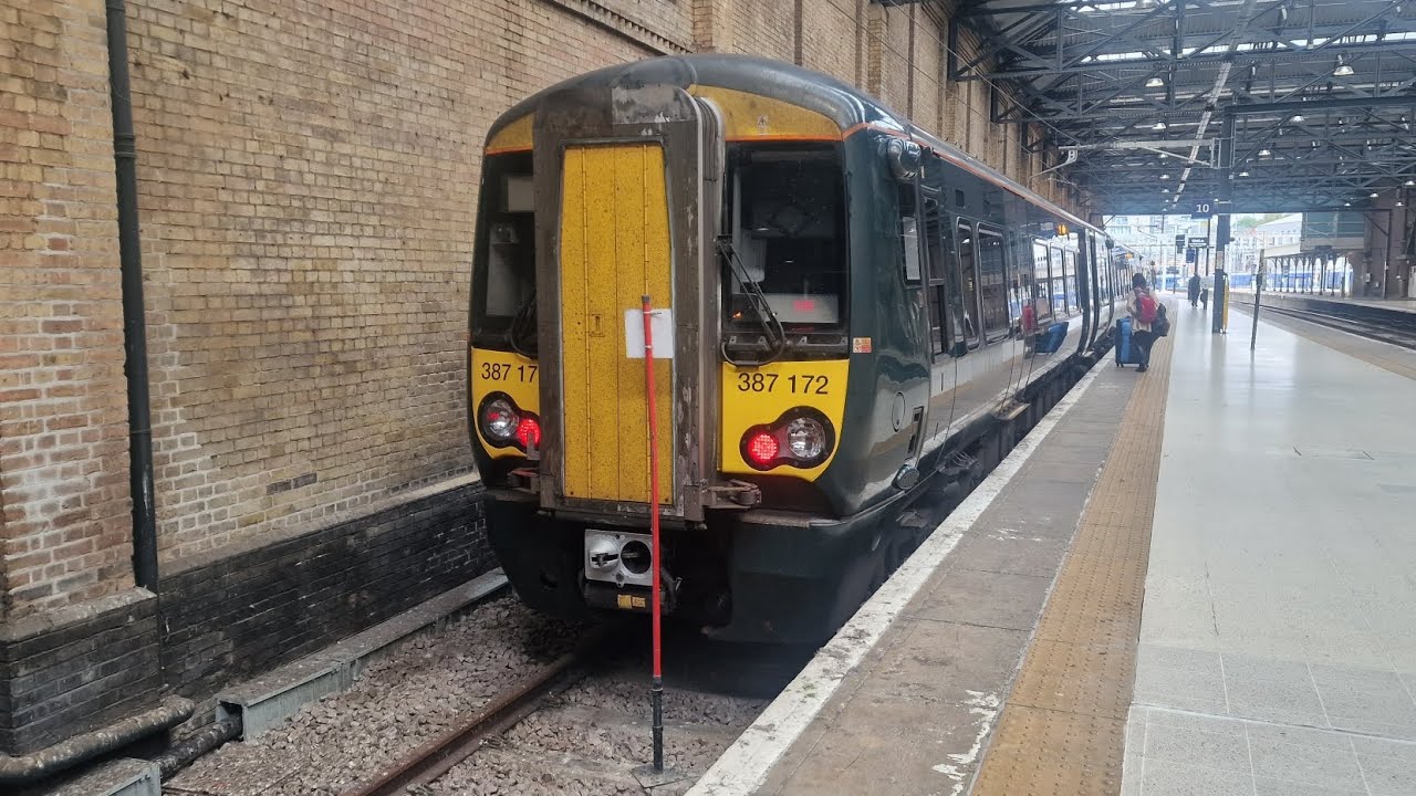 Journey On The Great Northern Class 387 172 Ex GWR From London King's ...