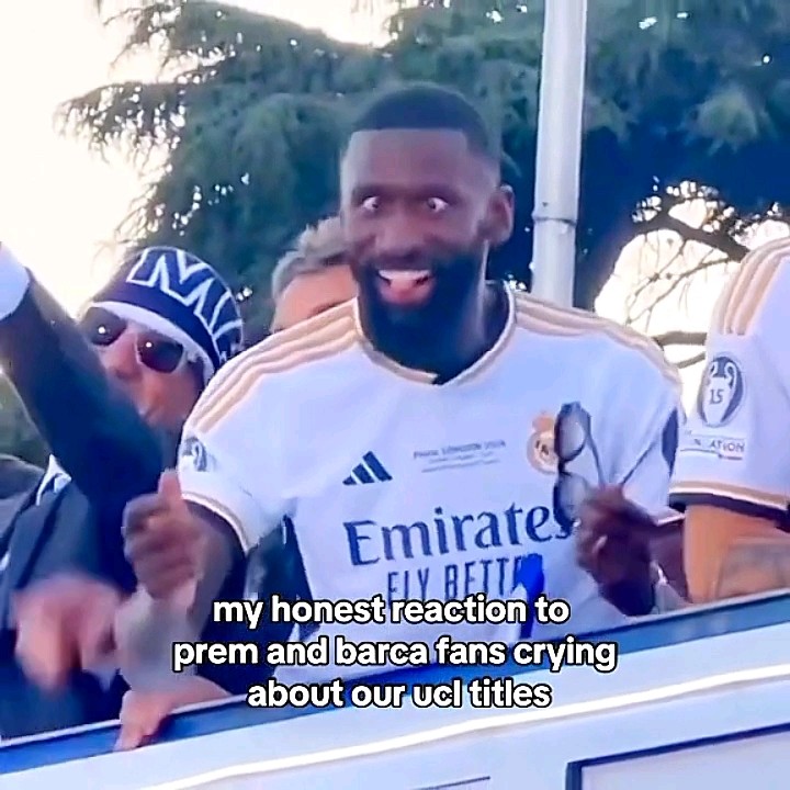 BARCA CRYING 😢 - YouTube