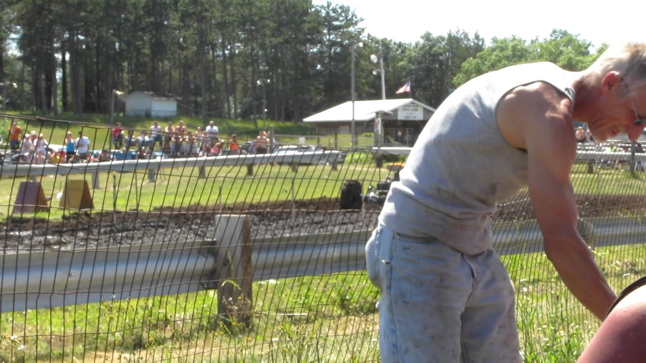 CMA Eau Claire mud races - YouTube
