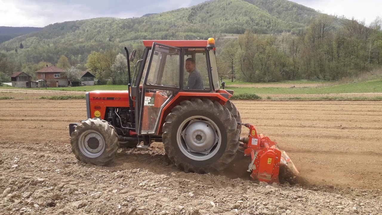 Tafe 45 4x4 - YouTube