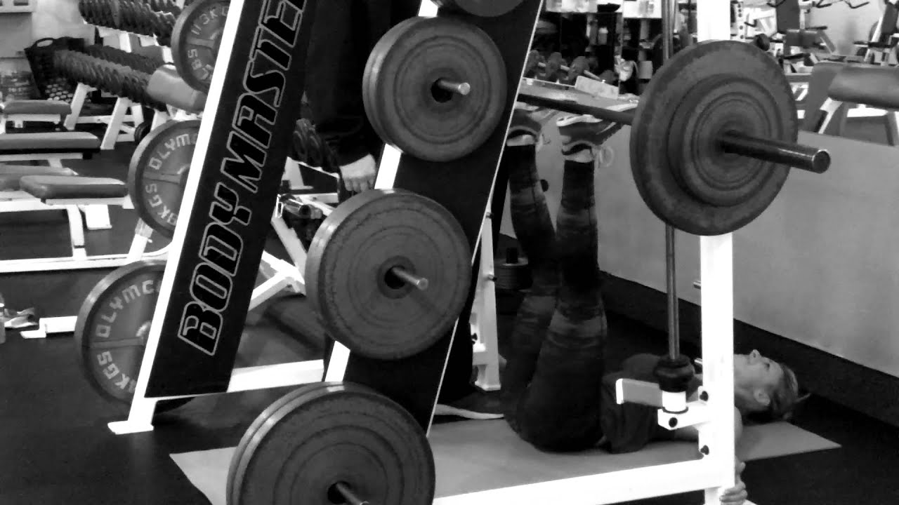 Leg Day with Whitney Wiser & Team Haines - YouTube