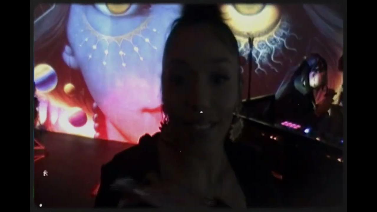 euphoria feat. Mike Classic - lyric visualizer - YouTube