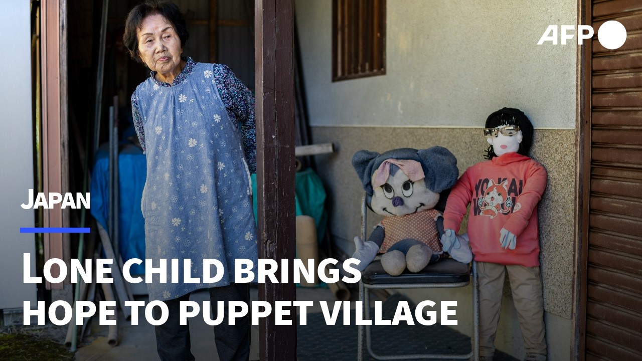 Lone child brings hope to Japan's puppet village | AFP - YouTube