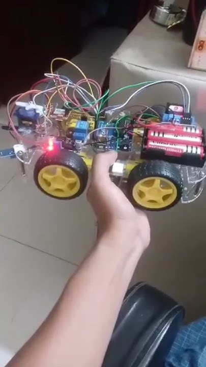 Arduino robot 🤖#shorts #arduino #project #diy #experiment #robotics #robot #arduinoproject #car ...
