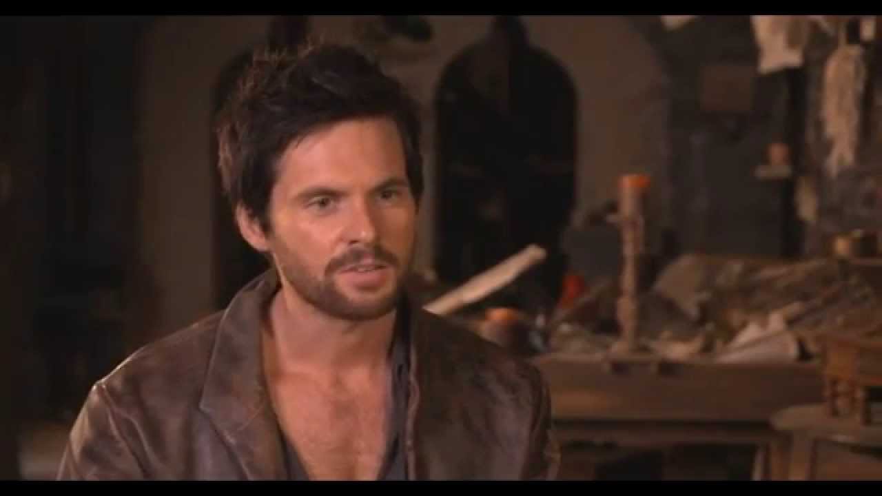 Da Vinci's Demons season 1 set interview with Tom Riley - YouTube