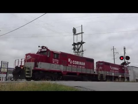 RJ Corman GP16 doubleheader on the St Marys Line - YouTube