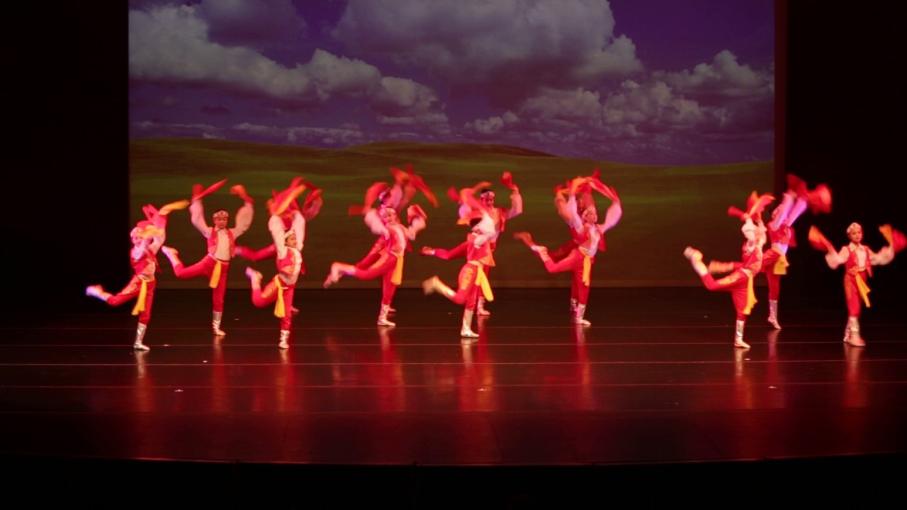 欢乐草原 (Joyful Prairie) - YouTube