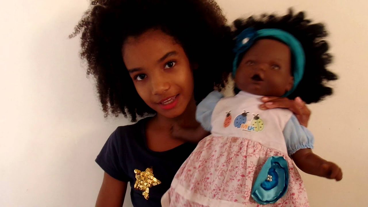 Vamos brincar de boneca ? - YouTube
