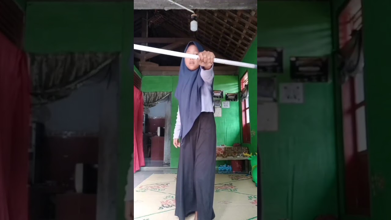 tari dengan properti tongkat - YouTube