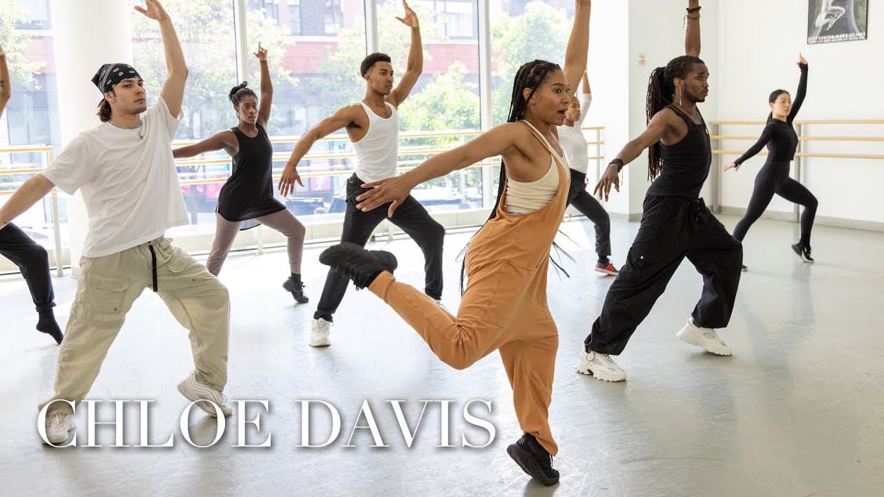 Chloe Davis, DLNY Lab Cycle Choreographer - YouTube
