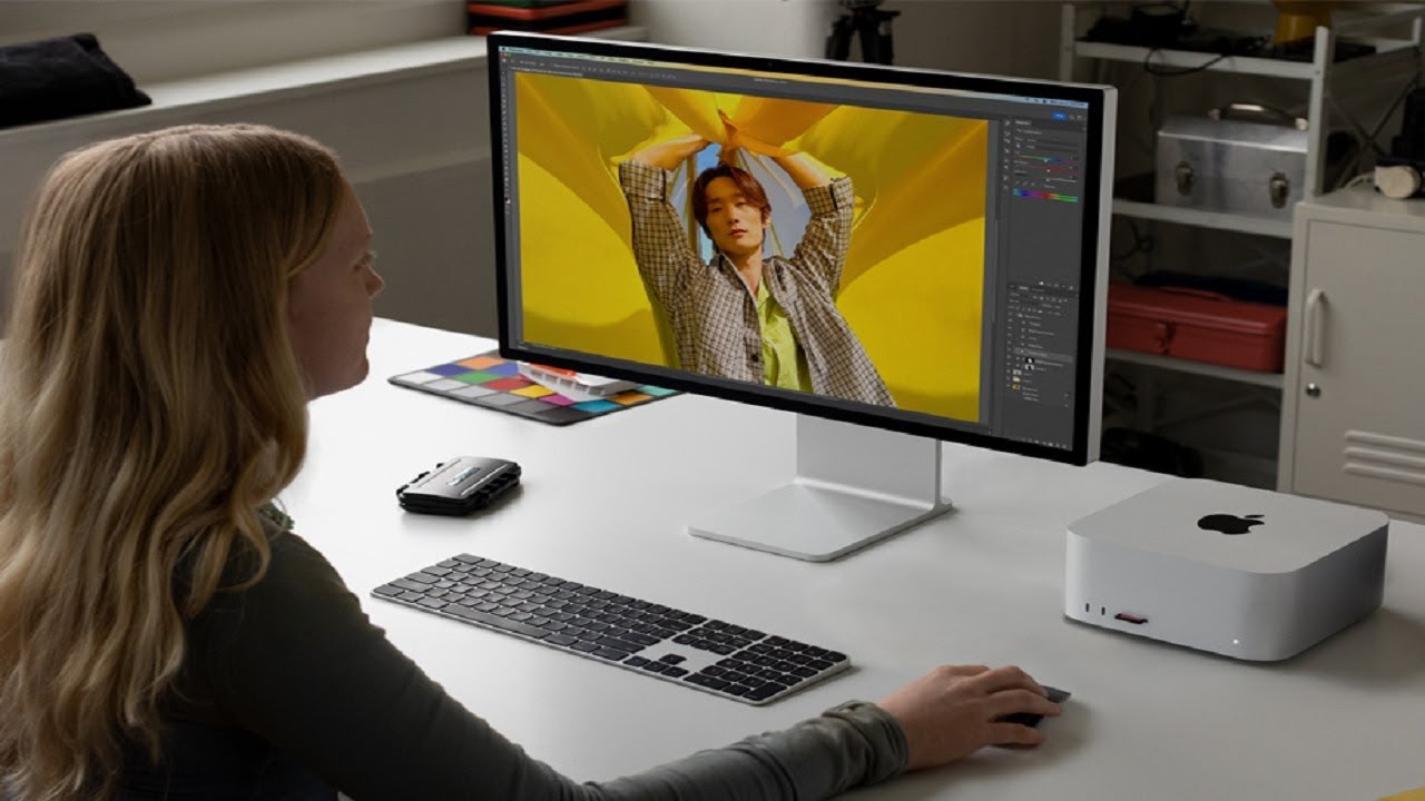 Best Monitors for Mac Studio M2 Max or M2 ultra in 2023 - YouTube