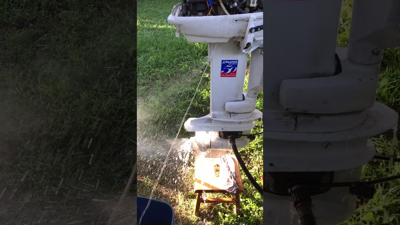 1981 Johnson 35 HP after water pump change - YouTube