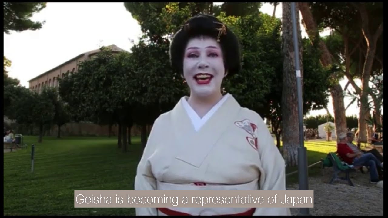 Geisha goes around the world - interview with Sayuki geisha - YouTube