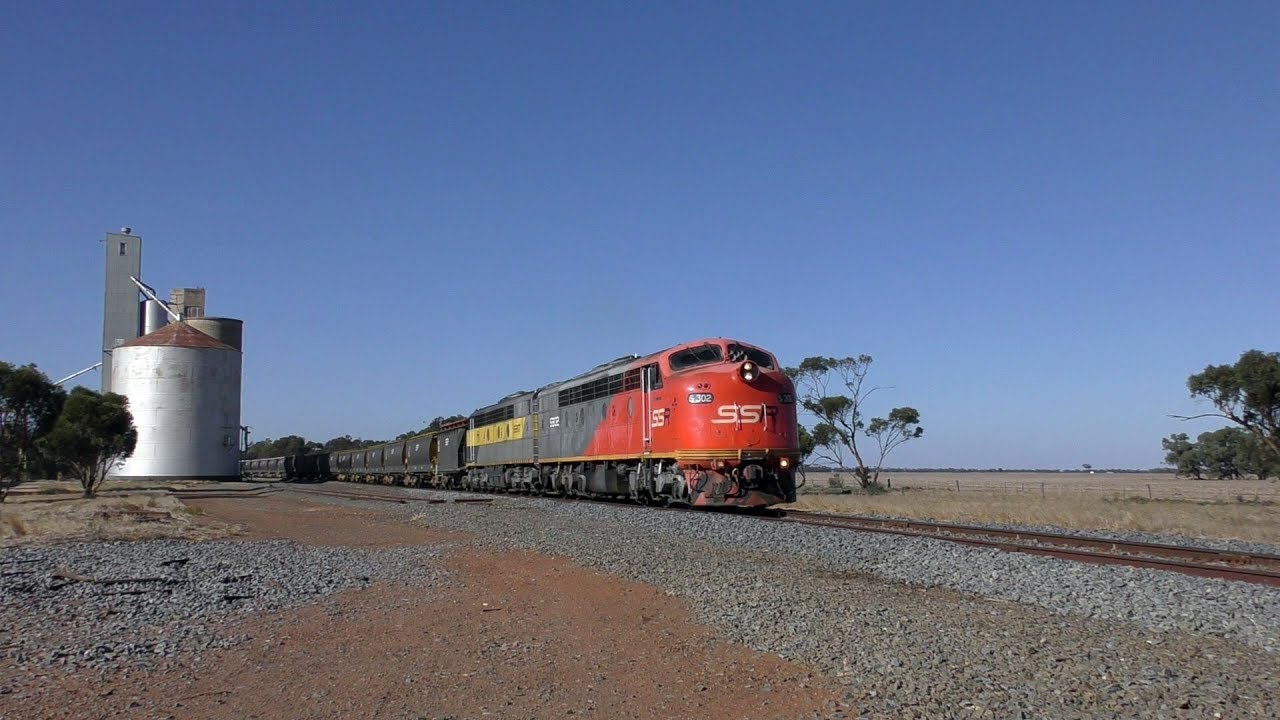 Victorian Railways Diesel Electric S Class Locomotive Mainline Action ...