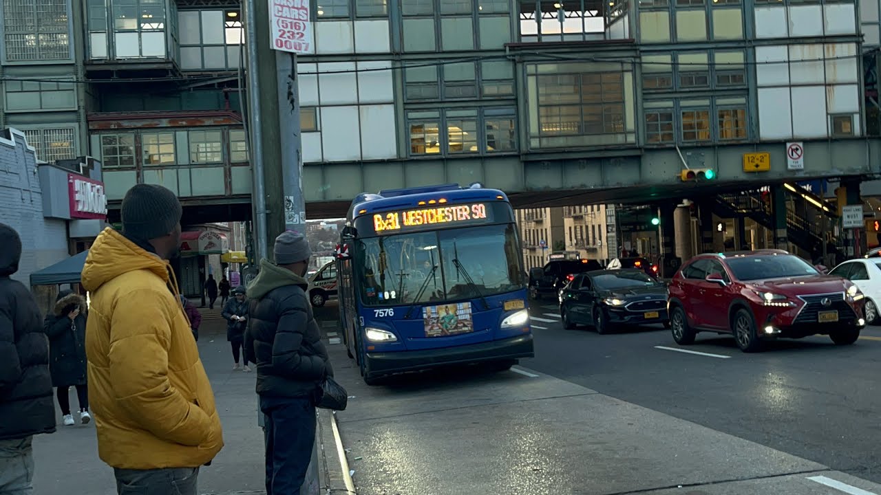 MTA NYCT: 2019 NFI XD40 #7576 Bx31 Evening Ride (Williamsbridge Rd ...