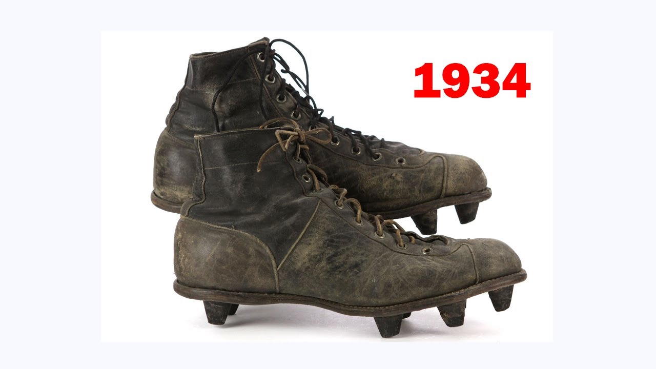 The History and Evolution of the Football Boots ||1526-2017|| - YouTube