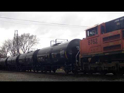 NS 32N @ LOGANSPORT, IN 3 26 24 NS 1820 BNSF 8762 - YouTube