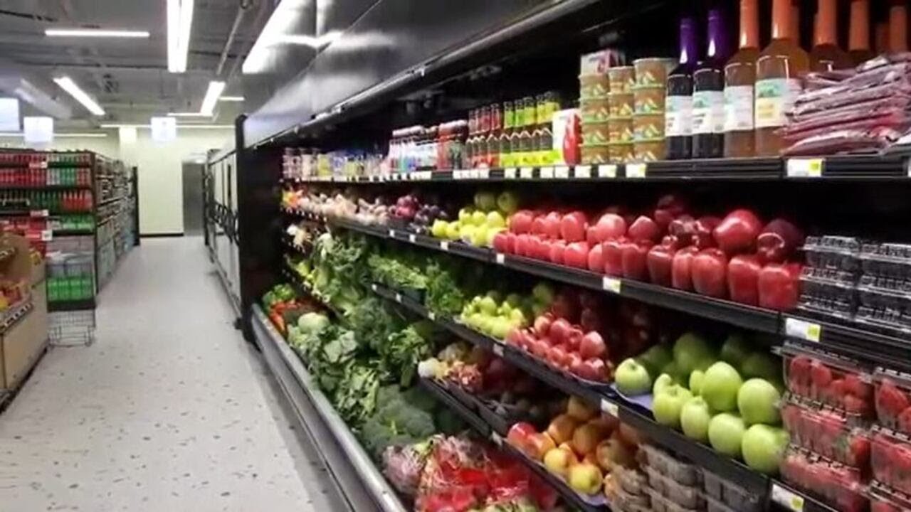 New fresh market tackling hunger opens in Downtown Atlanta - YouTube