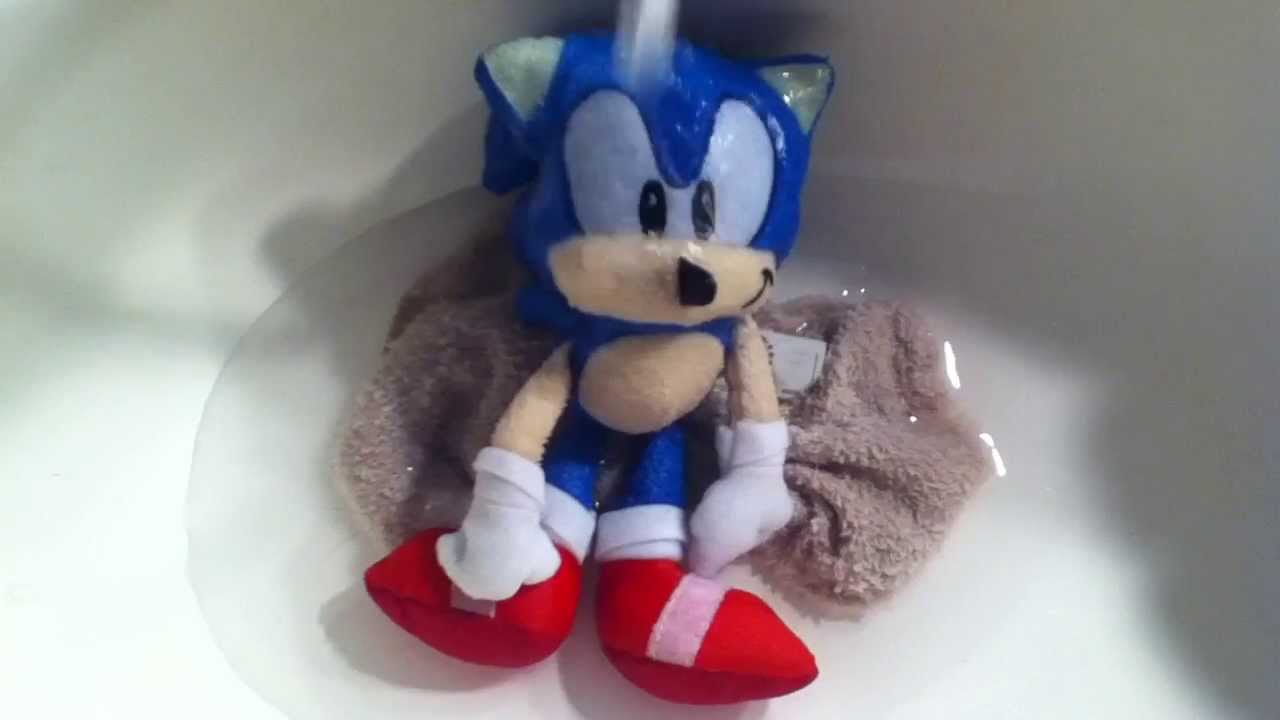 BBC Mini Series: Sonic Behind the Scenes - YouTube