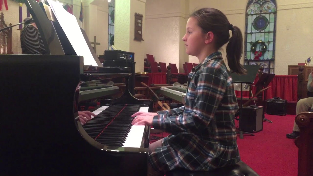 Carla M playing Frosty the Snowman - YouTube