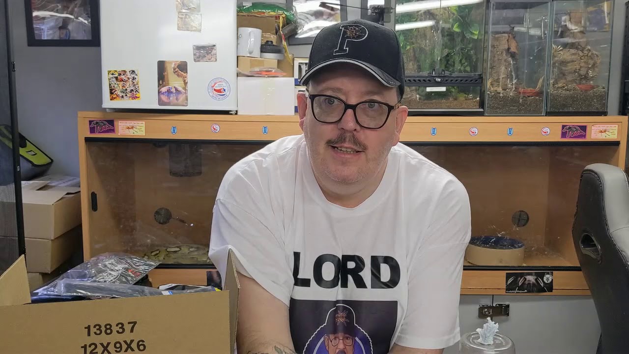 unboxing from my good friend steven millward - YouTube