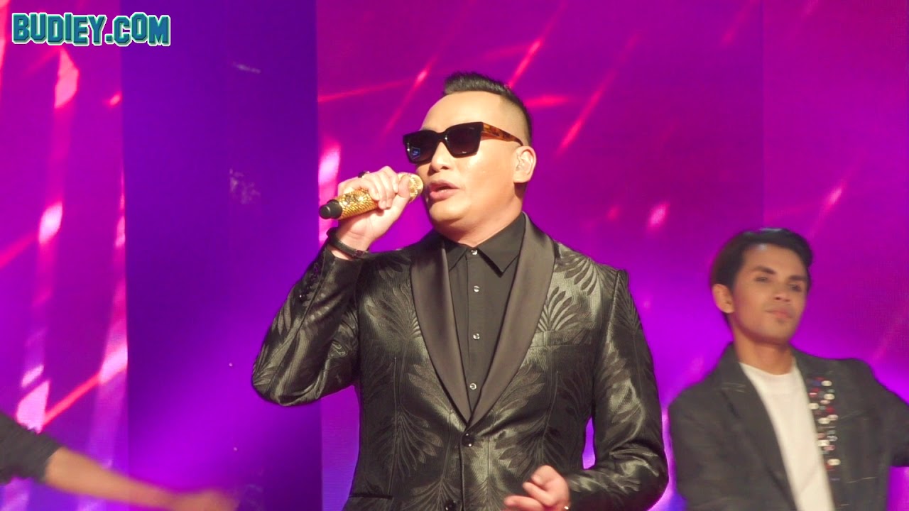 Datuk AC Mizal Jadi Juri Jemputan - Nyanyi Lagu Nostalgia - FIONA # ...