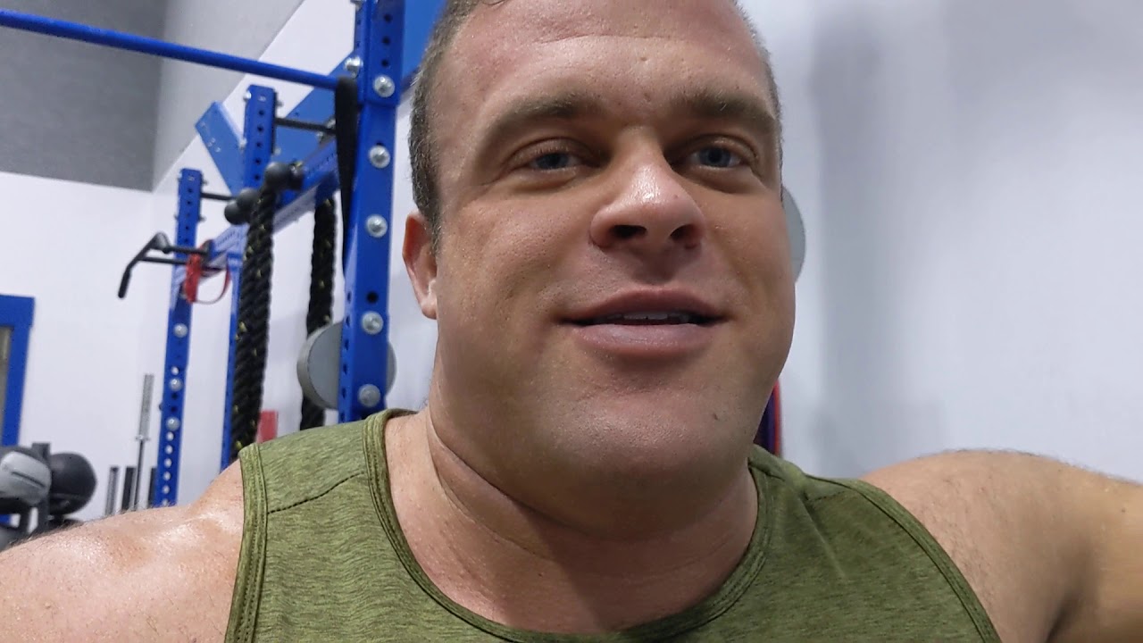 Smaller and Bigger by the day Autumn and Brent Swansen - YouTube