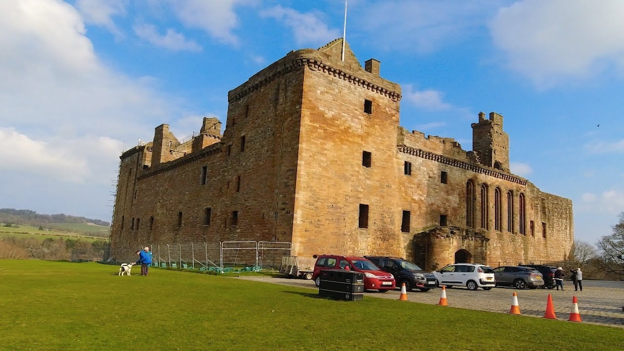 Linlithgow Palace AKA Wentworth Prison in Outlander | Scotland Walking ...