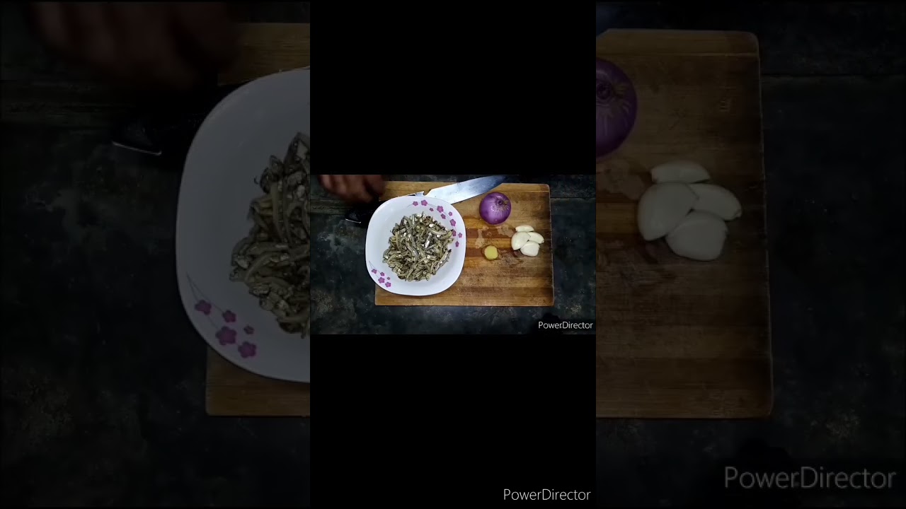 ubi kayu goreng dan rebus berlauk sambal bilis, ikan kering dan jering ...
