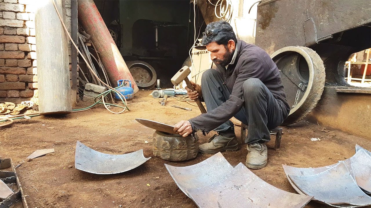 Molding an Iron Sheet Into Oven | Iron Tandoor - YouTube