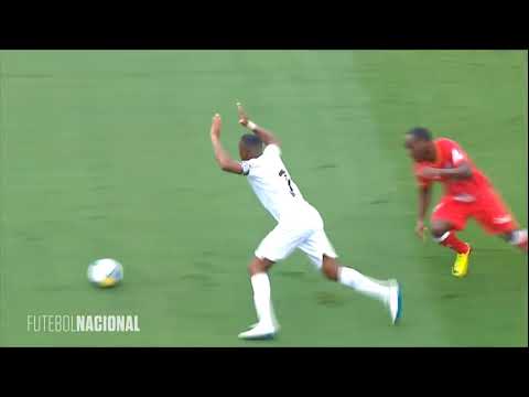 ROBINHO  - Melhores dribles e jogadas