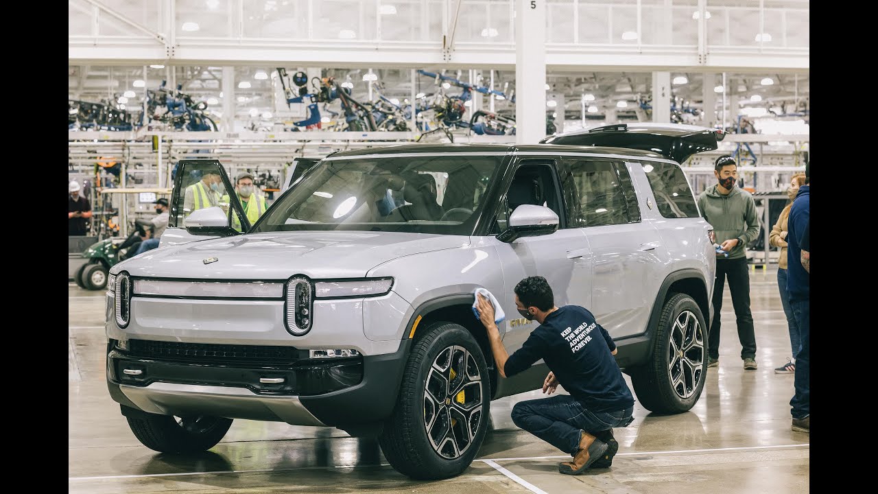 Amazon Has Tripled Its Fleet Of Rivian EDVs To 3,000 Across The US ...
