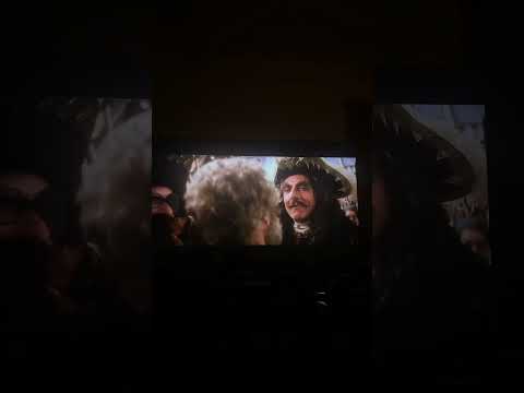 Hook The boo box - YouTube