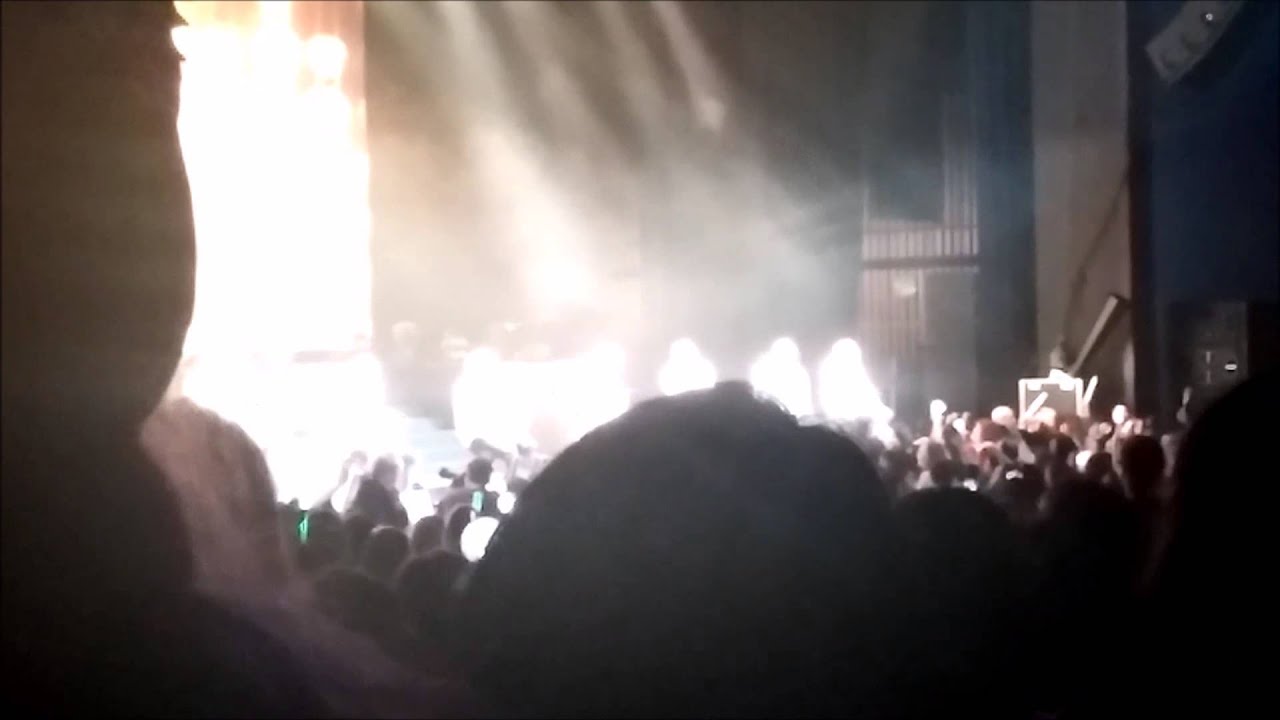 BTS Red Bullet Tour Chicago, IL - YouTube