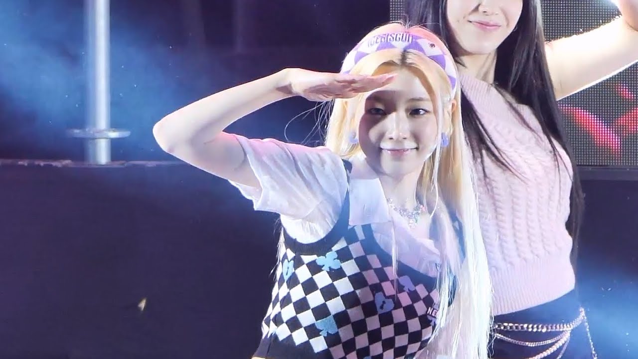 230506 로켓펀치 (Rocket Punch) 연희 (YEONHEE) - Ring Ring (링링) @진주 Like Spring 직캠(Fancam).by.Shaytyen ...