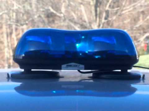 Code 3 - 420 Halogen Mini Lightbar - YouTube