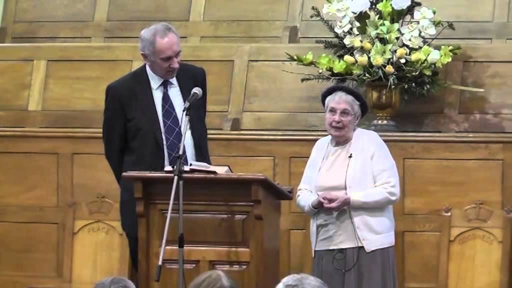 Elsie Brayne's Story - YouTube