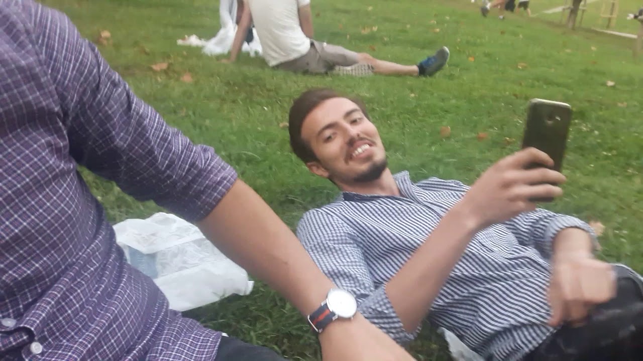 Sezer oğlum az göster lan - YouTube