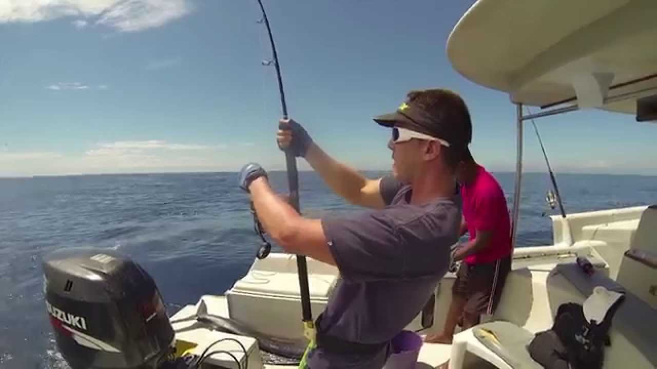 Sailfish fishing in Madagascar - Marcel Cabrera Salvat - YouTube