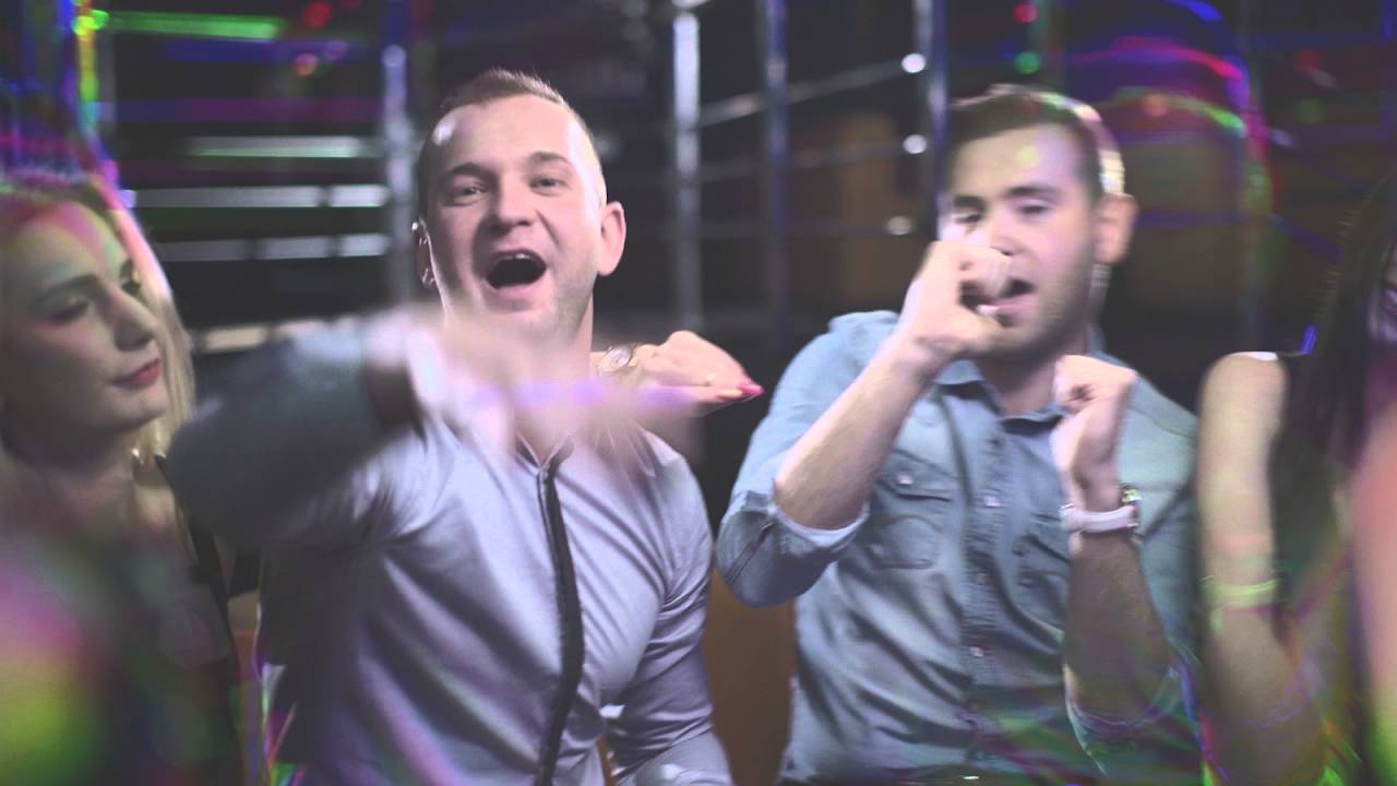 Bajlando & Sequence- Bajlando - YouTube