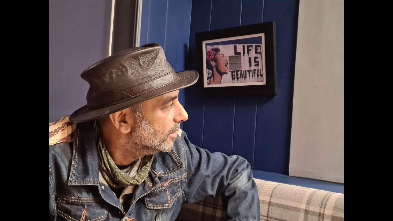 Stephen Boyer - Something Righteous - YouTube