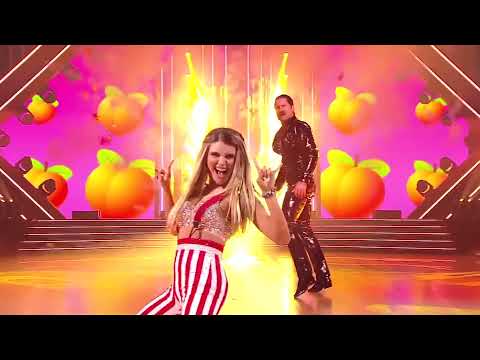 Olivia Jade & Val Chmerkovskiy’s Quickstep | Week 7 DWTS Season 30