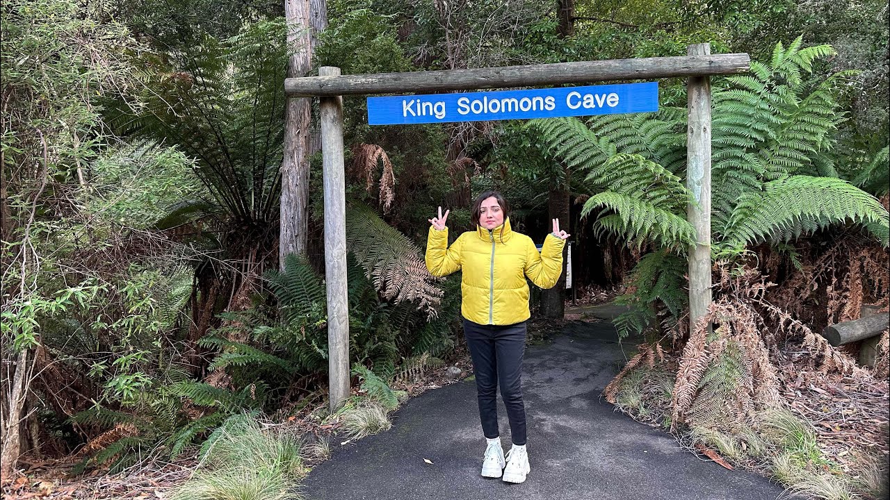 King Solomon Caves Tasmania, Australia - YouTube